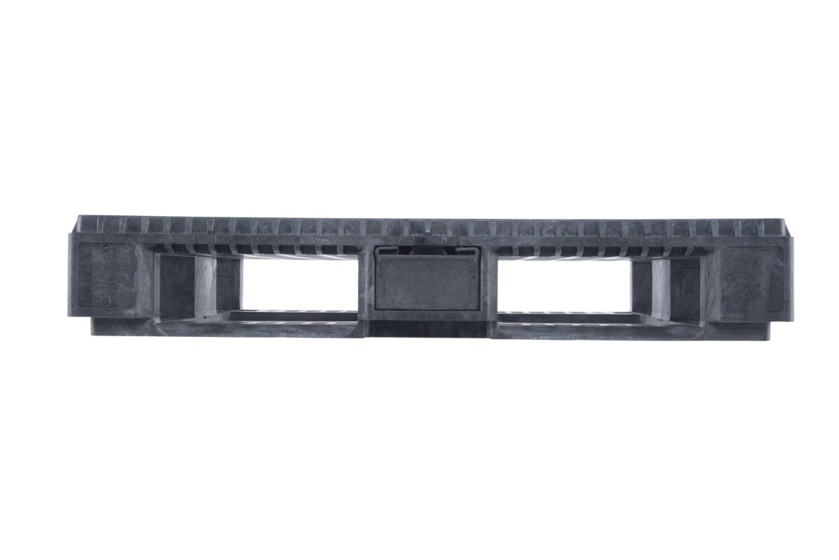 32 x 38 HD LP Plastic Stackable Pallet - ORBIS